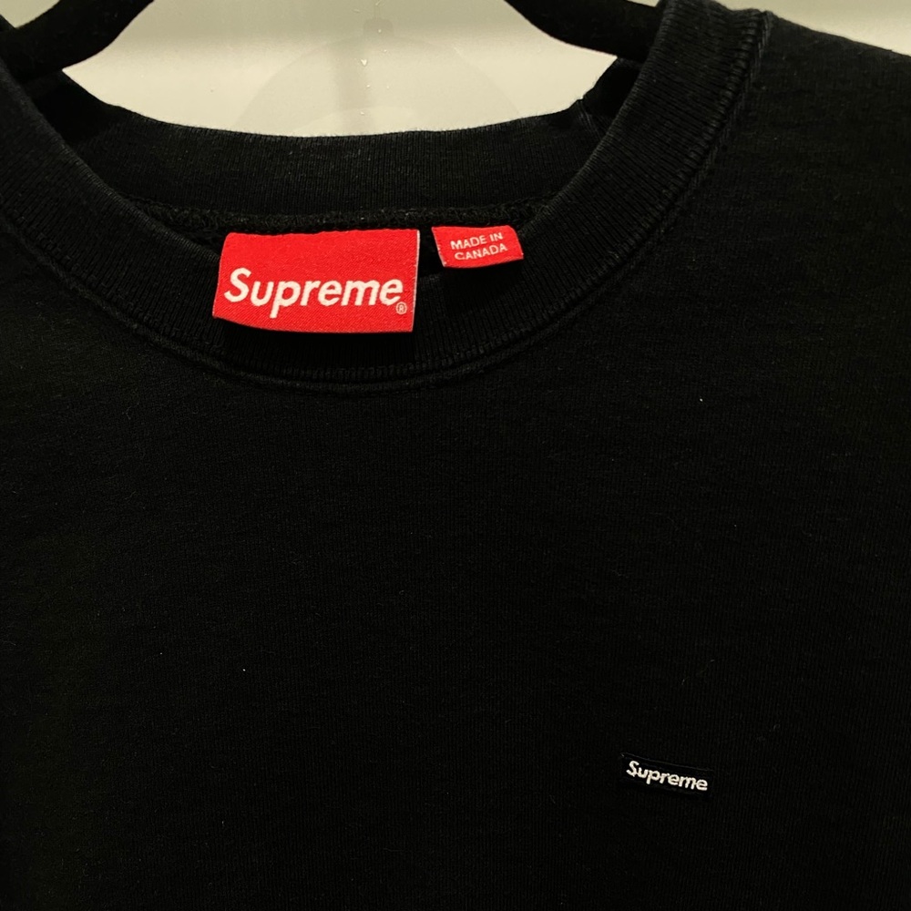 Authentic Supreme Small Box Logo Crewneck Sweater Swe… - Gem